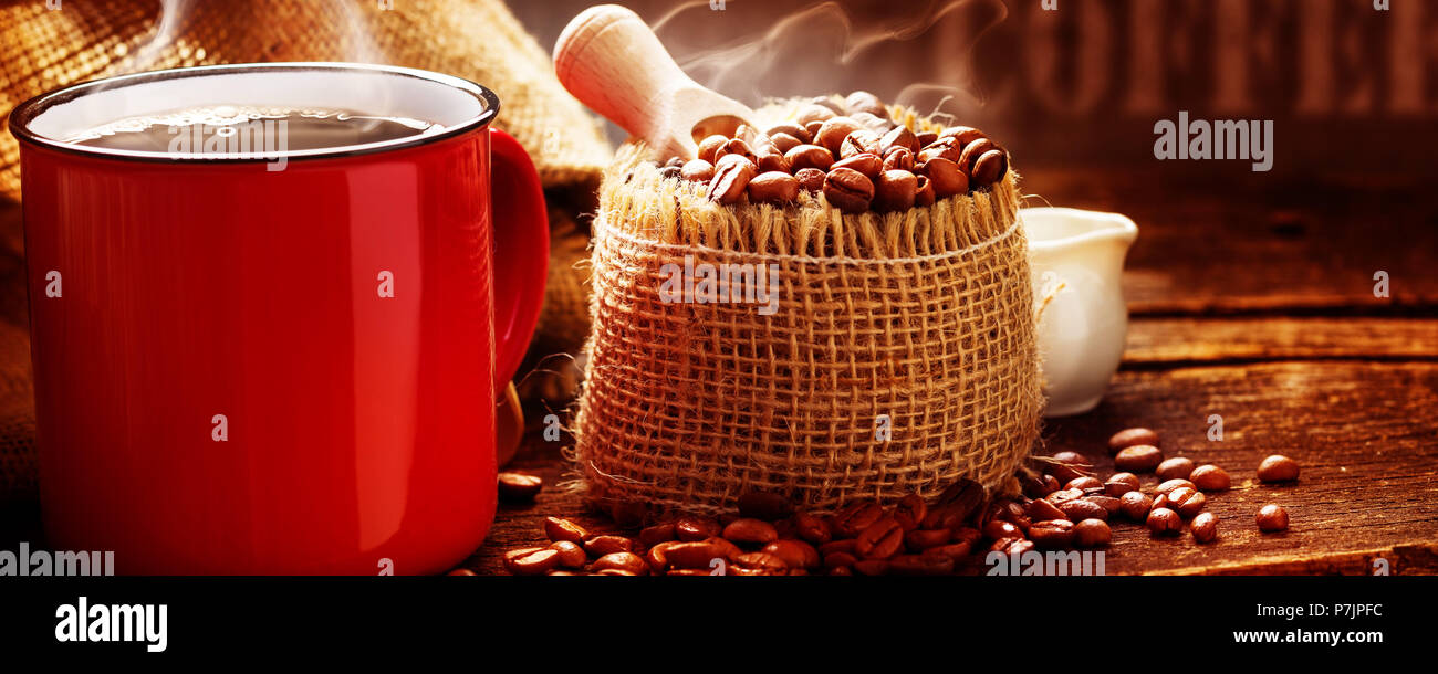 Coffee roasting house hi-res stock photography and images - Alamy