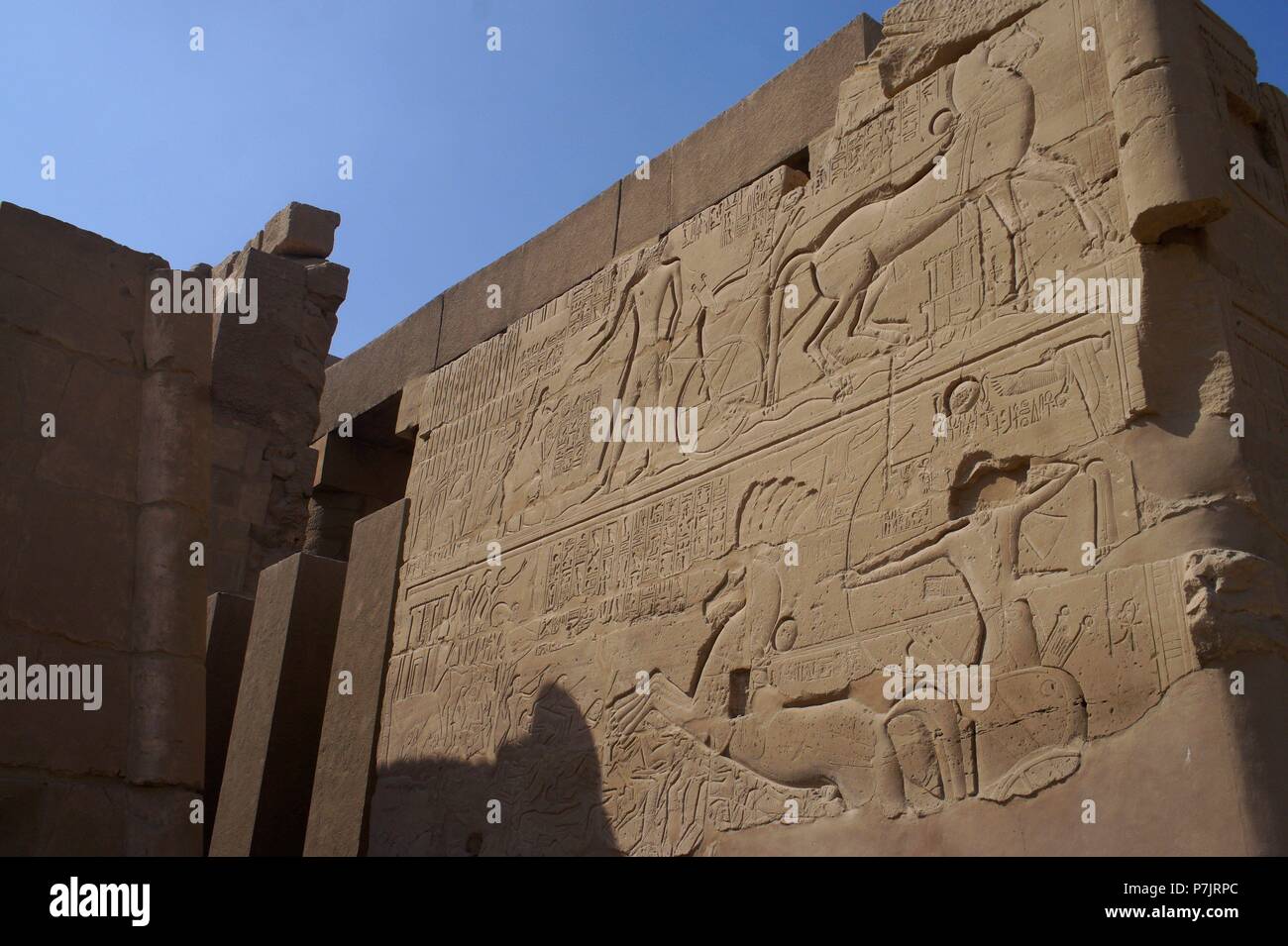 Karnak. Templo de Thutmose III. Templo de Tutmosis III (o Thutmose III ...
