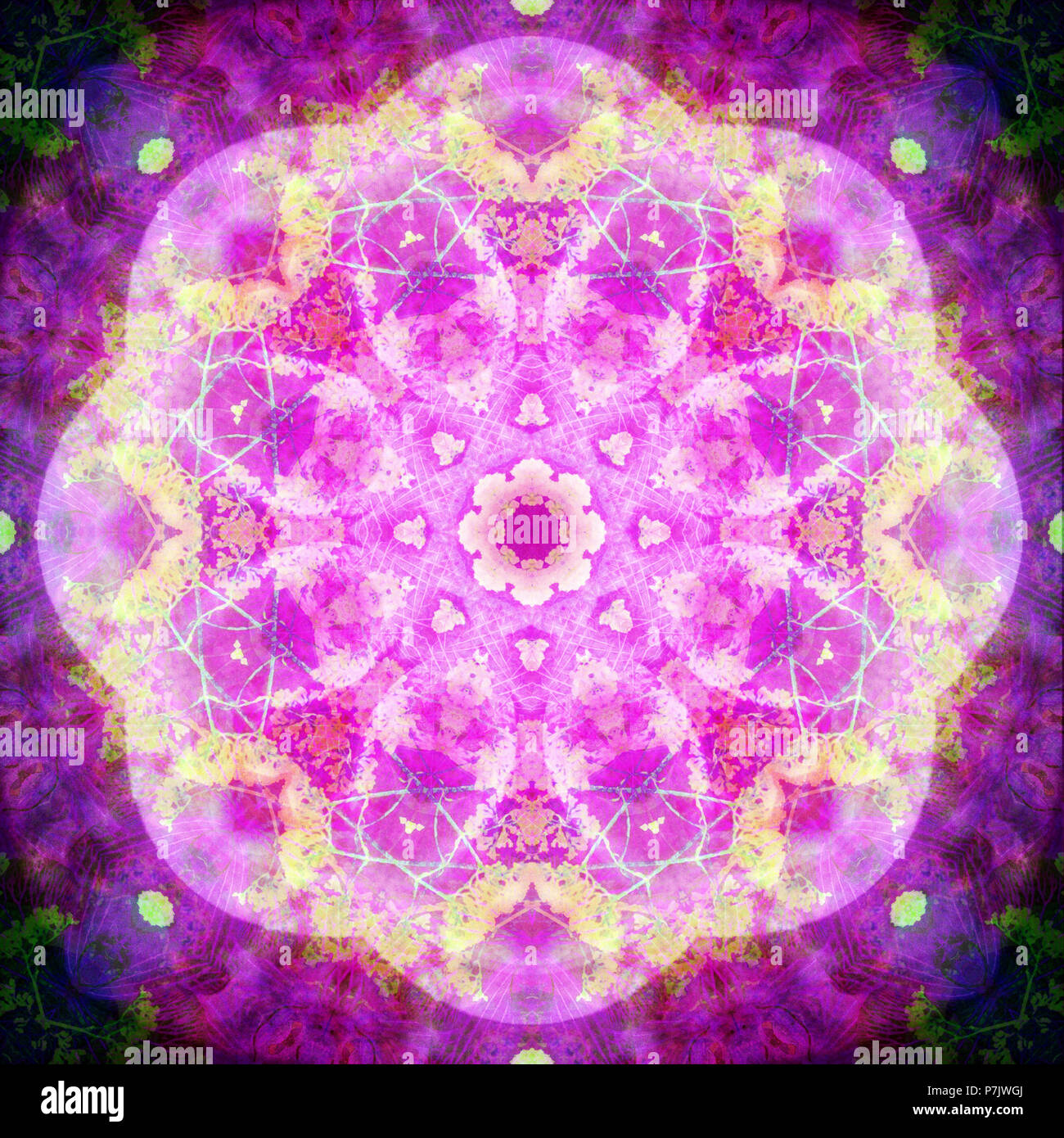 Pink flower mandala hi-res stock photography and images - Alamy