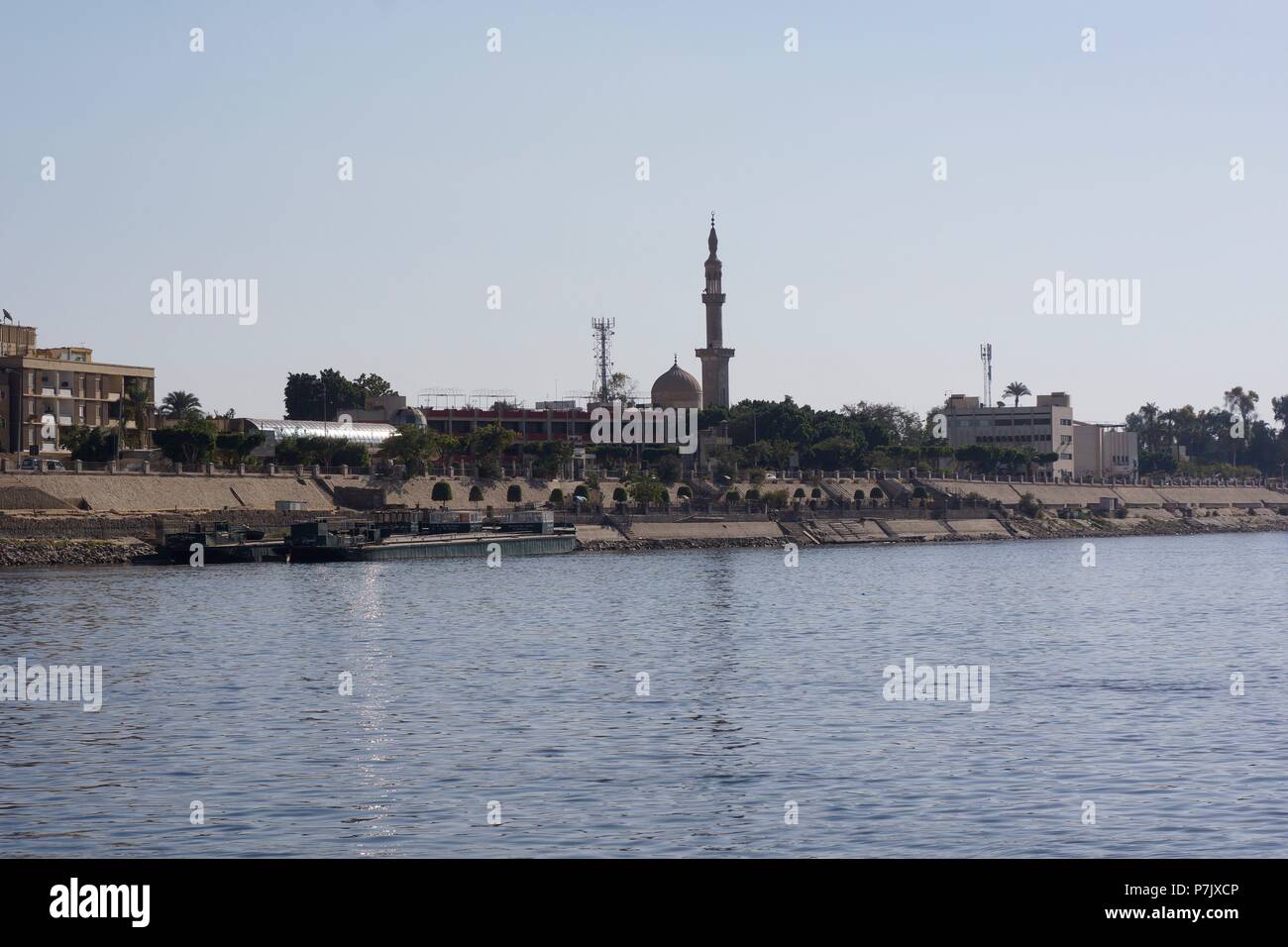 Río nilo hi-res stock photography and images - Alamy