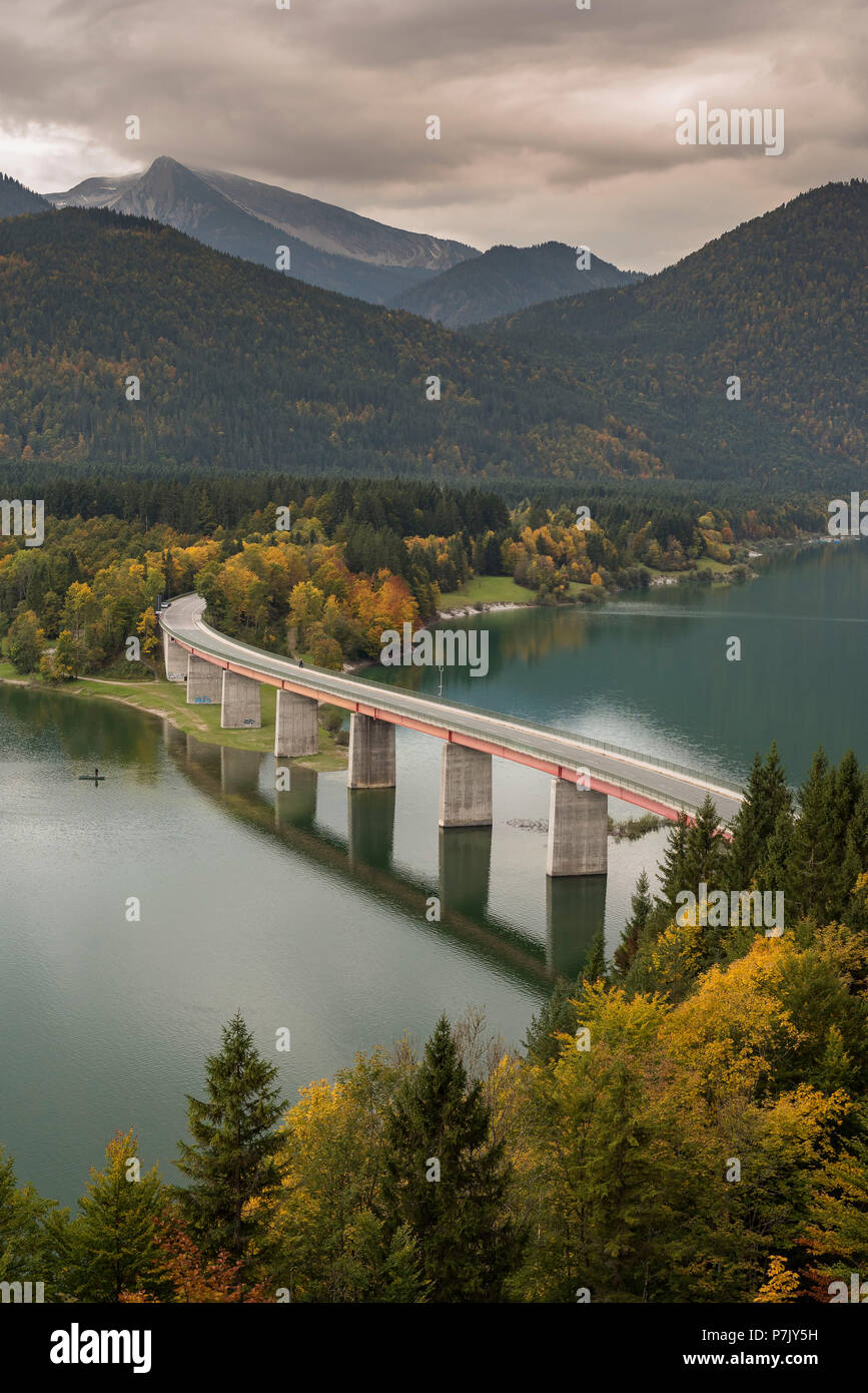 Bridge over Sylvenstein reservoir Stock Photo - Alamy