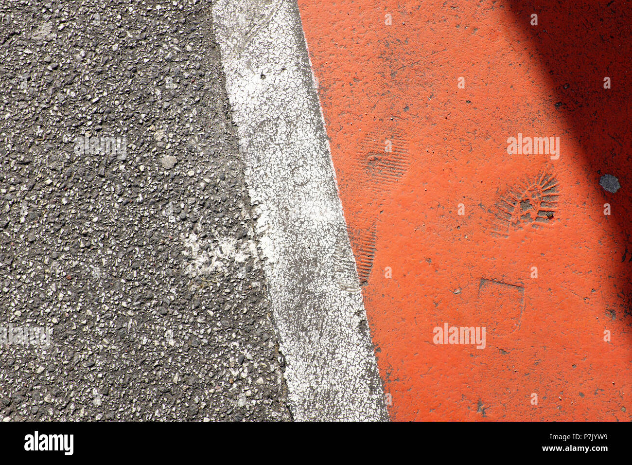 Traces in the concrete Stock Photo - Alamy