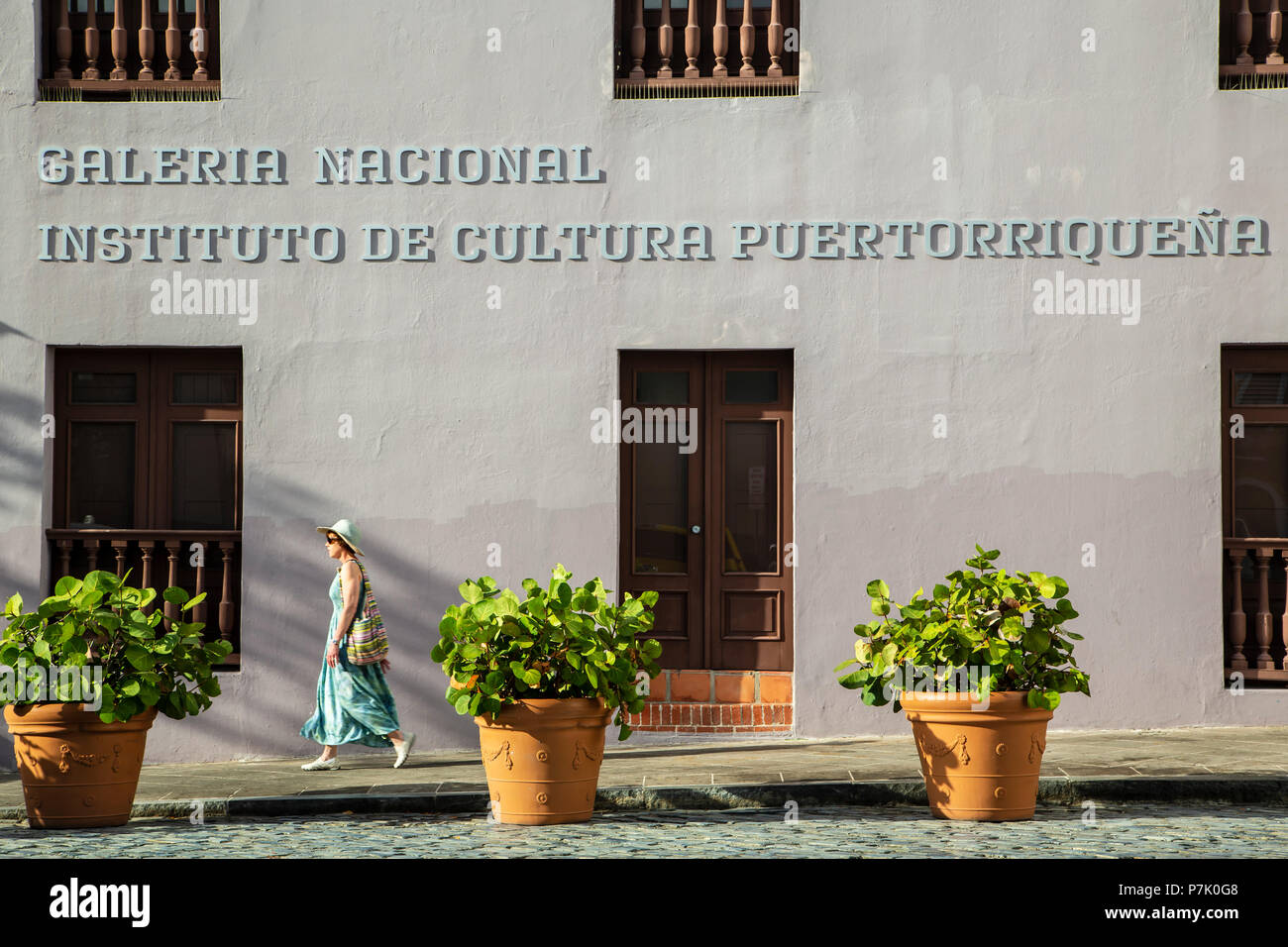 Galeria architecture hi-res stock photography and images - Alamy