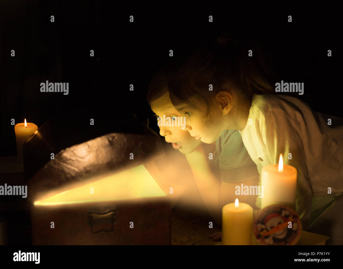 Boy treasure box hi-res stock photography and images - Alamy