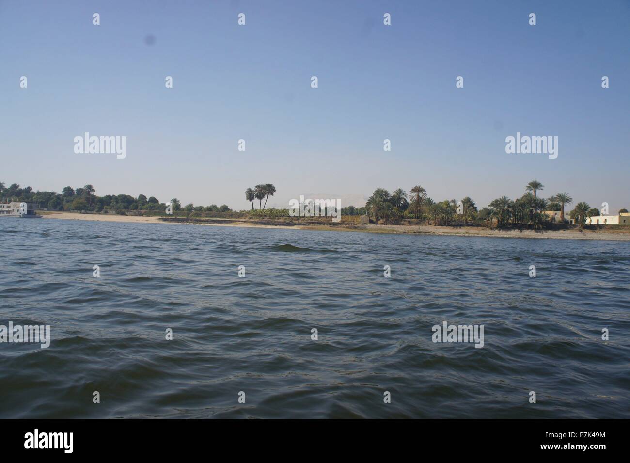 Río nilo hi-res stock photography and images - Alamy