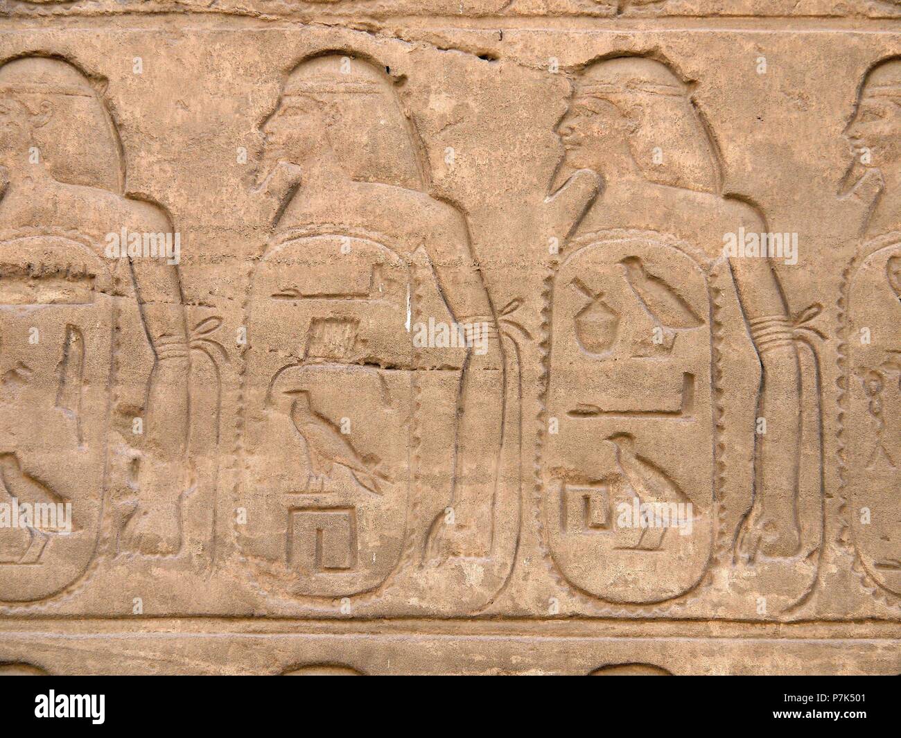 Karnak. Templo de Thutmose III. Templo de Tutmosis III (o Thutmose III ...