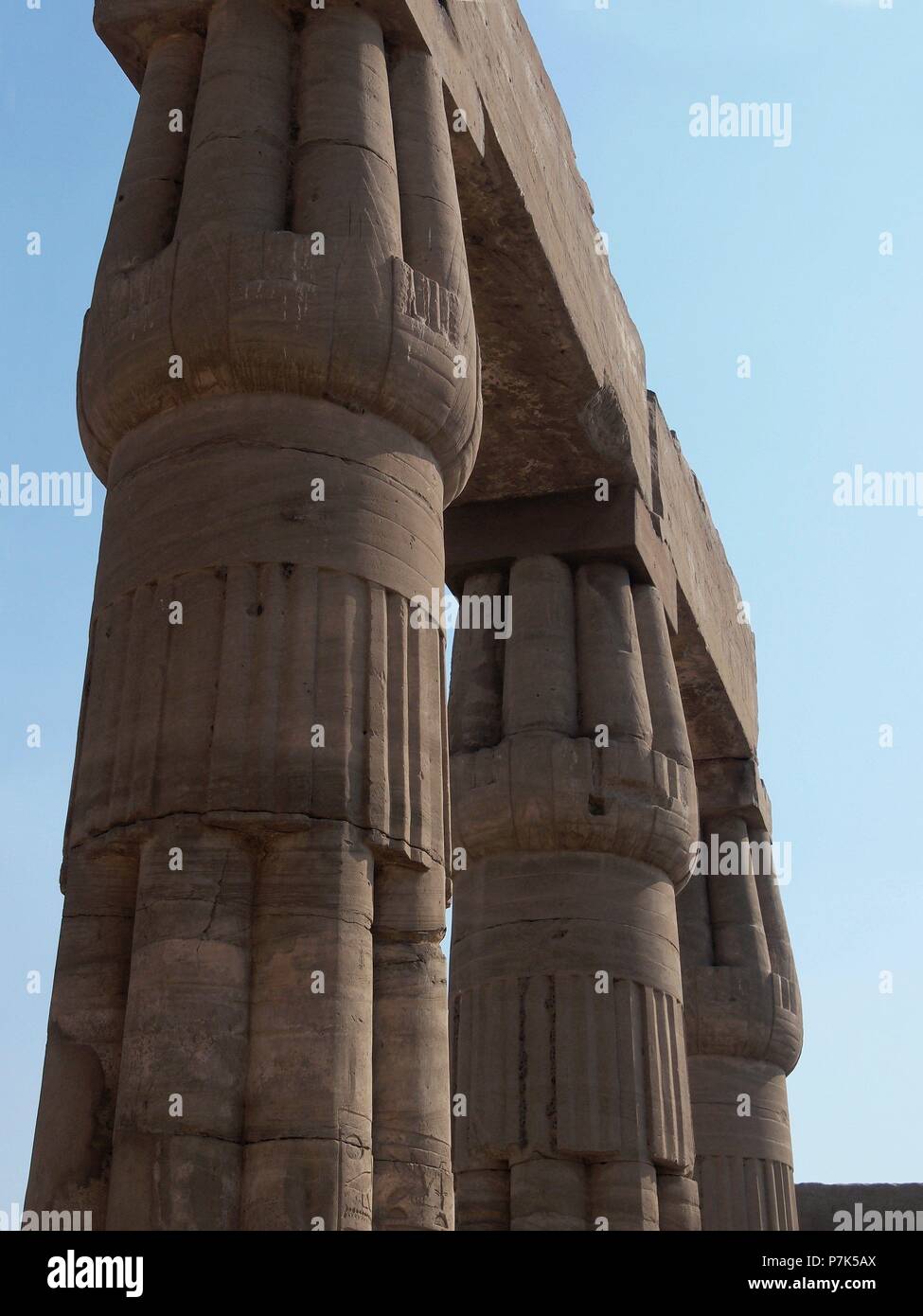 Karnak. Templo de Thutmose III. Templo de Tutmosis III (o Thutmose III ...