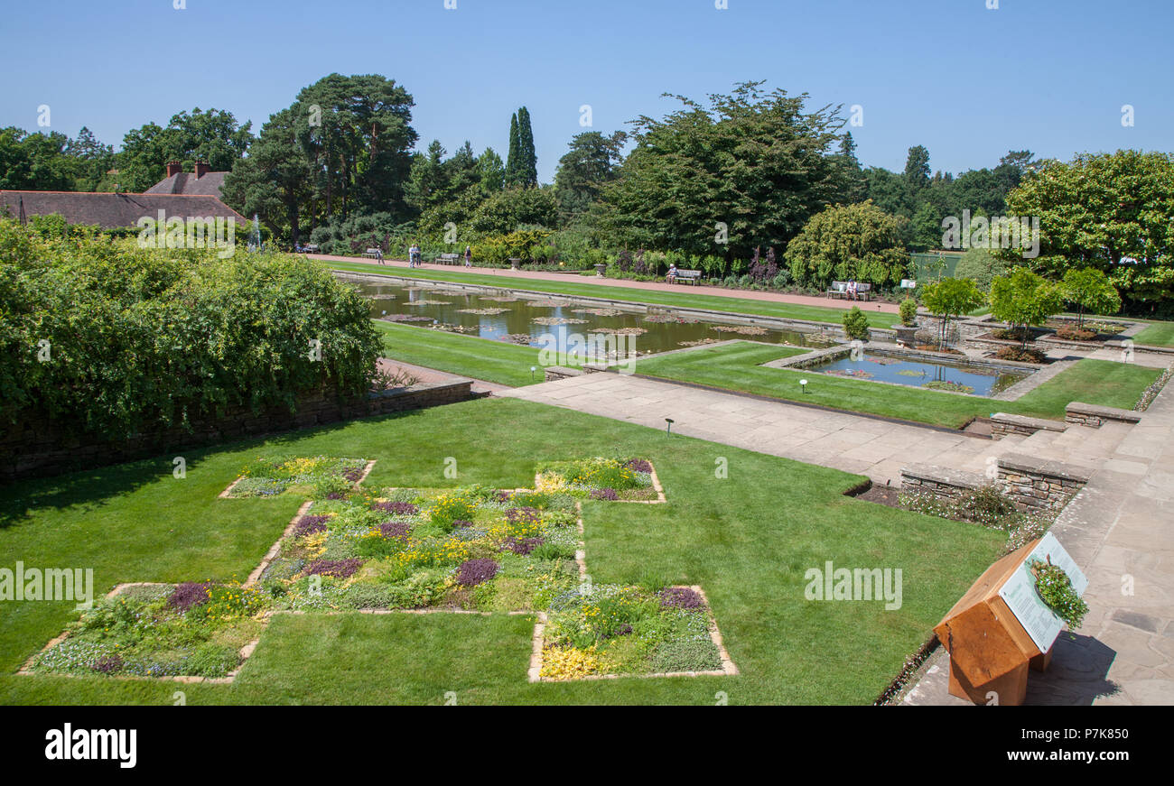Rhs garden wisley hi-res stock photography and images - Alamy