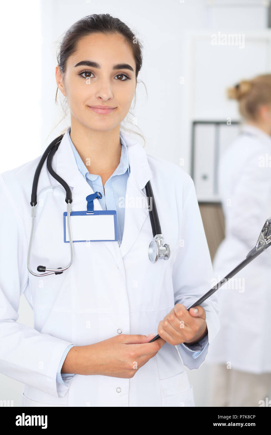 Hispanic american doctor hi-res stock photography and images - Alamy