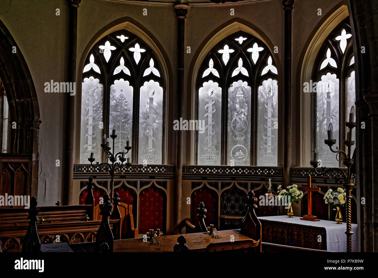 St nicholas church moreton hi-res stock photography and images - Alamy