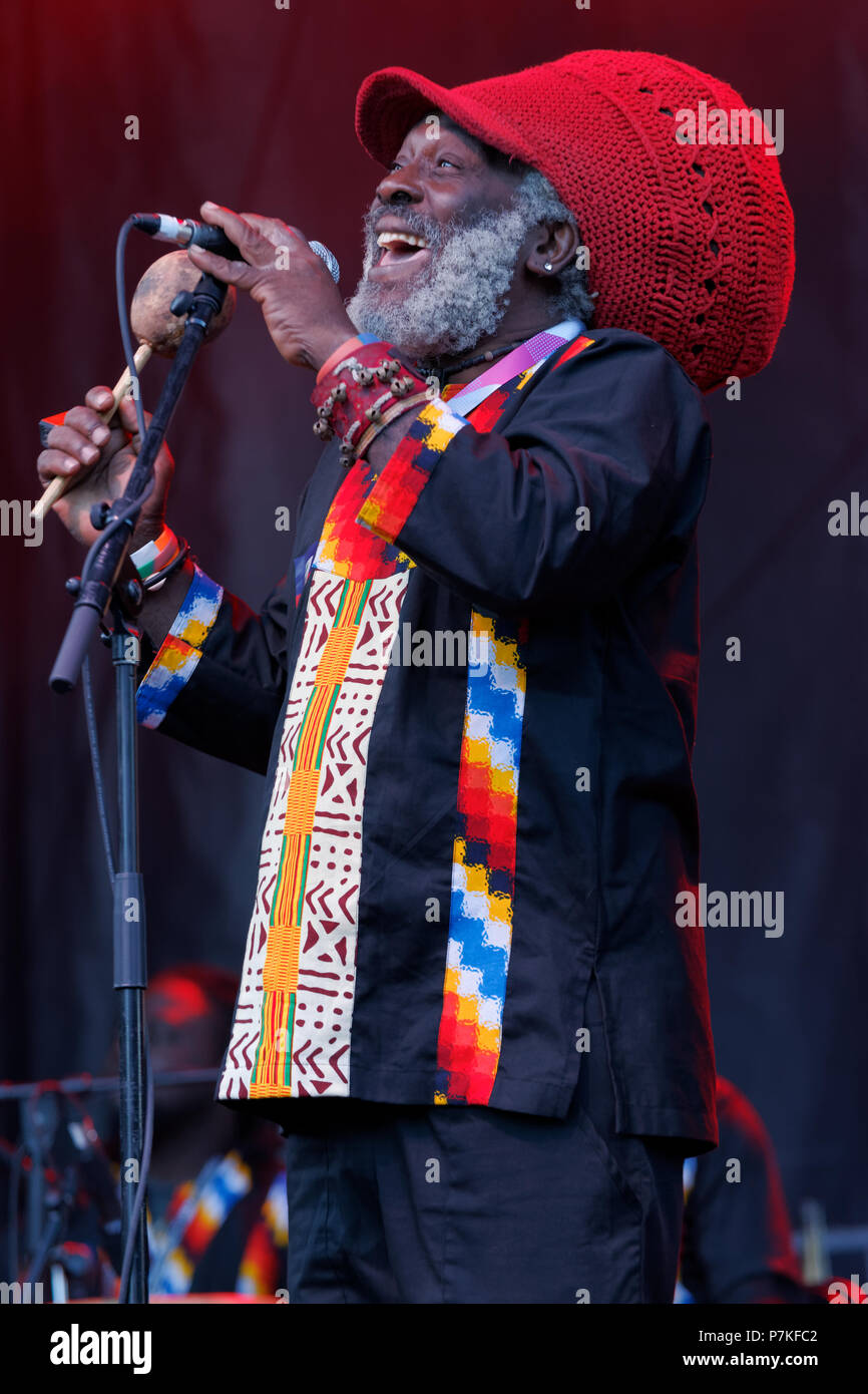 Mizik rasin music hi-res stock photography and images - Alamy