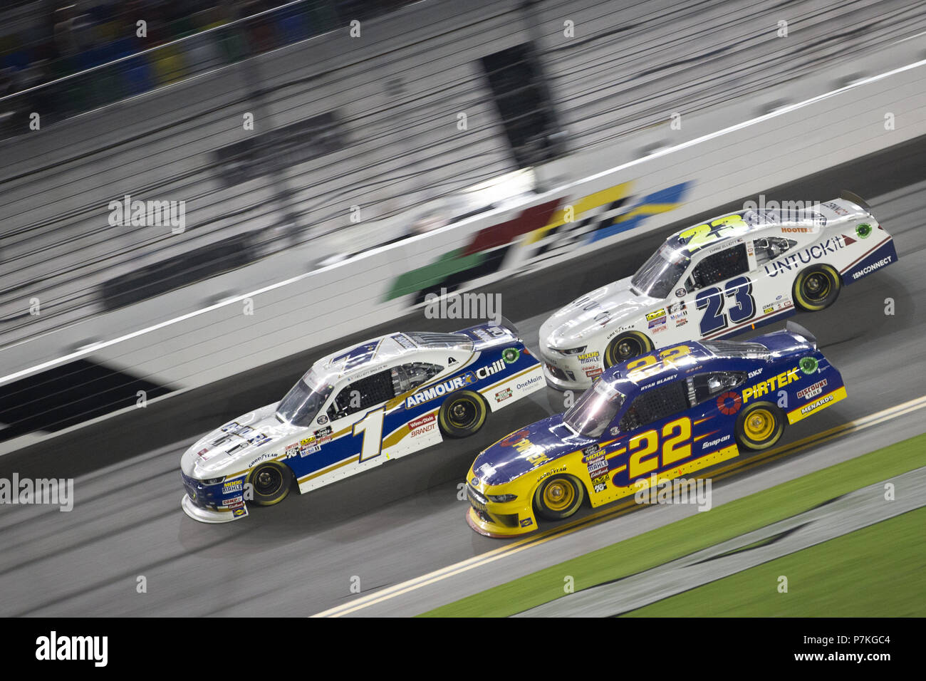 Daytona Beach, Florida, USA. 7th July, 2018. Ryan Blaney (22) races ...