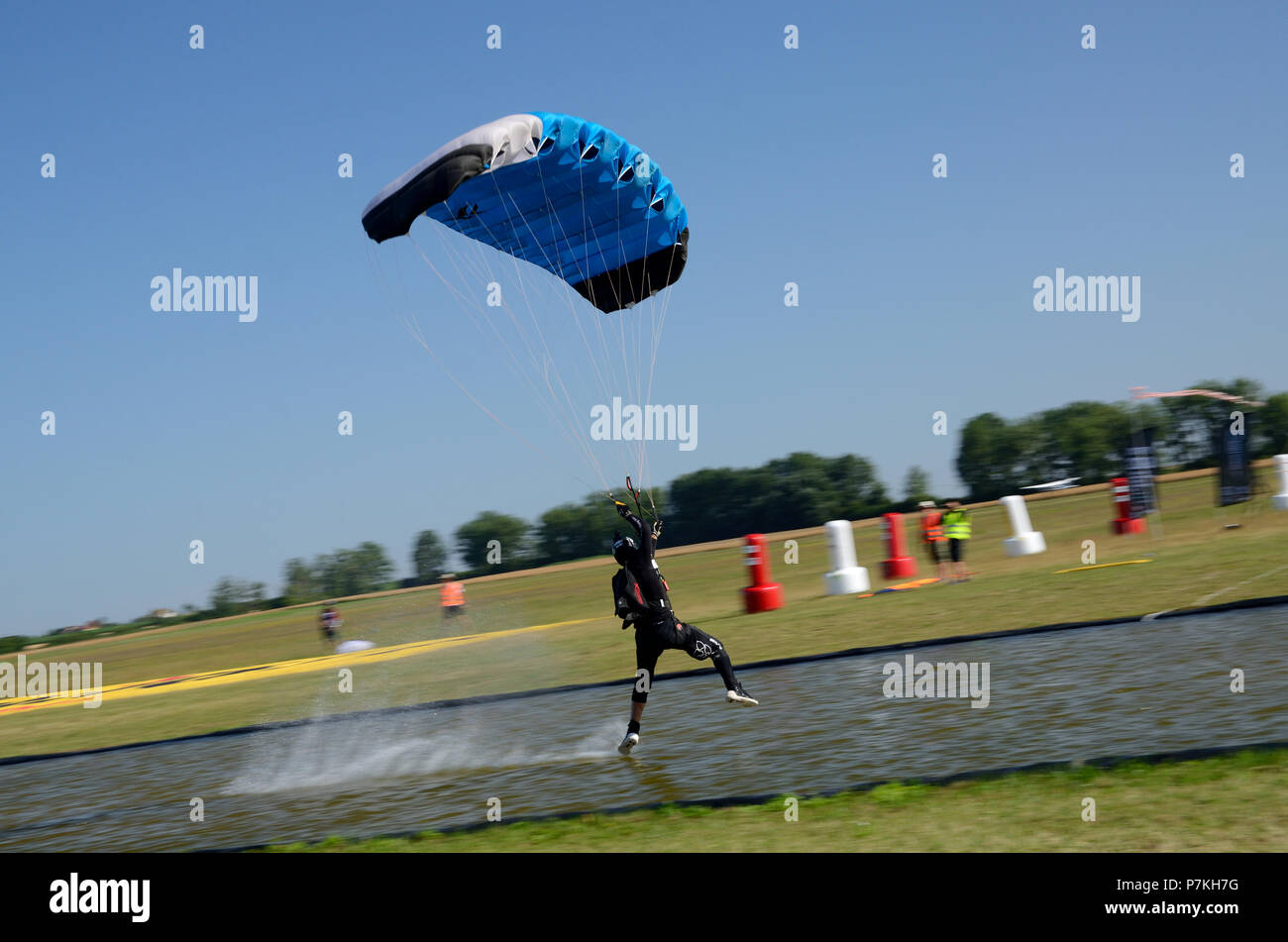 Wroclaw, Poland. 7th July, 2018. 1st World Canopy Piloting Freestyle ...