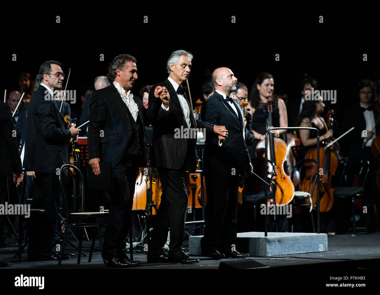 Alberto bocelli hi-res stock photography and images - Alamy