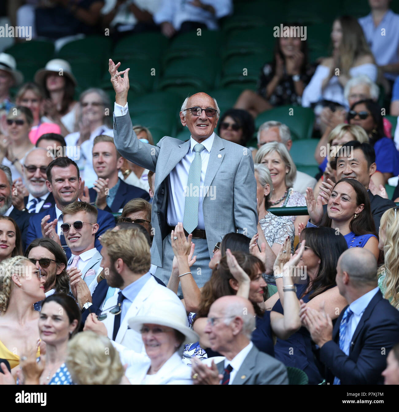 Commentator barry davies hi-res stock photography and images - Alamy