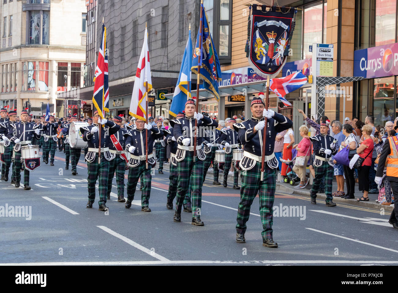 Orange march glasgow hi-res stock photography and images - Alamy