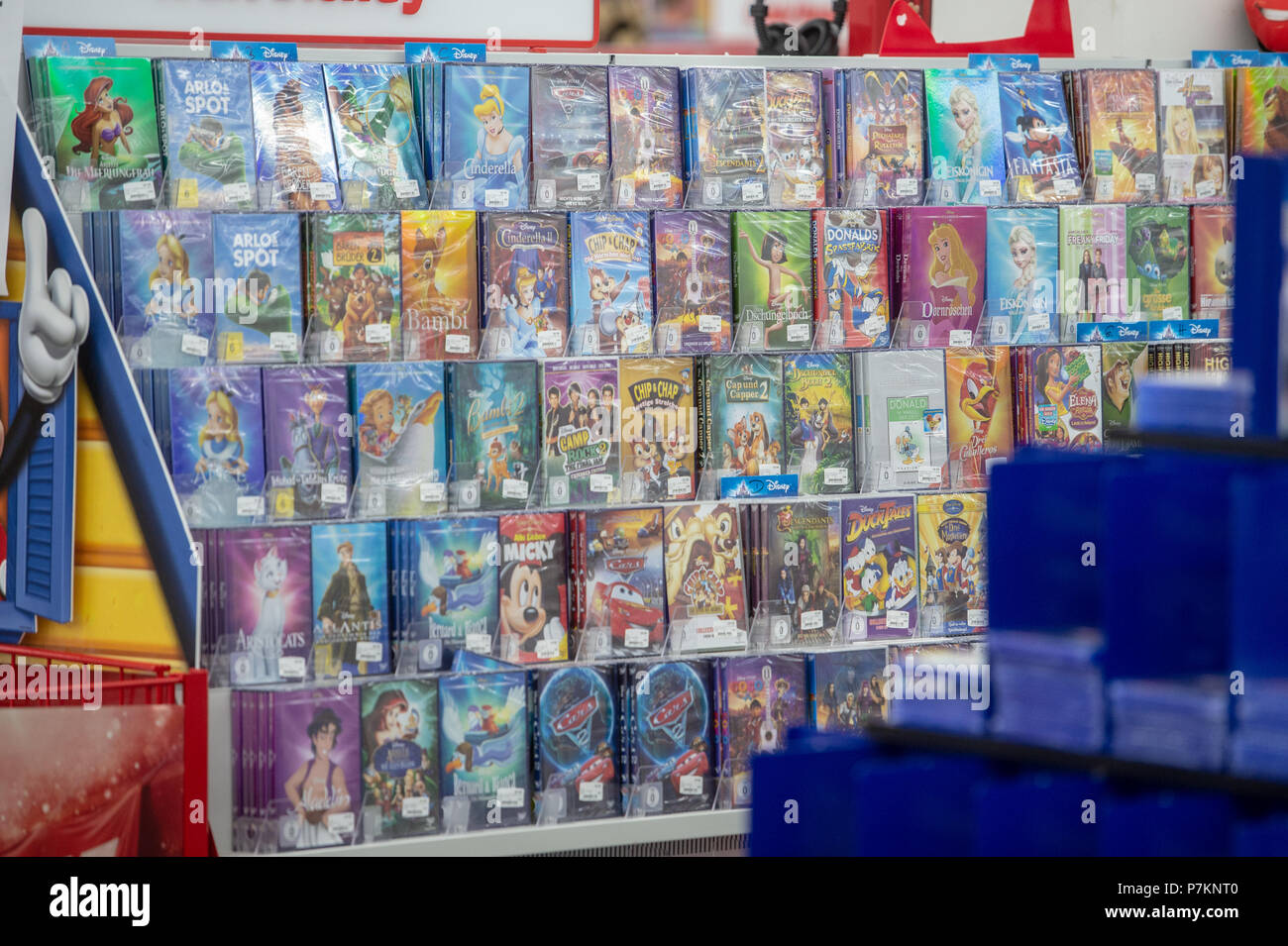 Dvds on display hi-res stock photography and images - Alamy