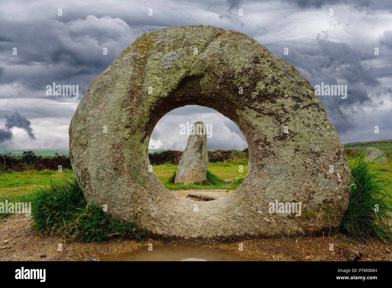 Hole stone Mên-an-Tol, Megalith, at Madron, Cornwall, England, UK Stock ...
