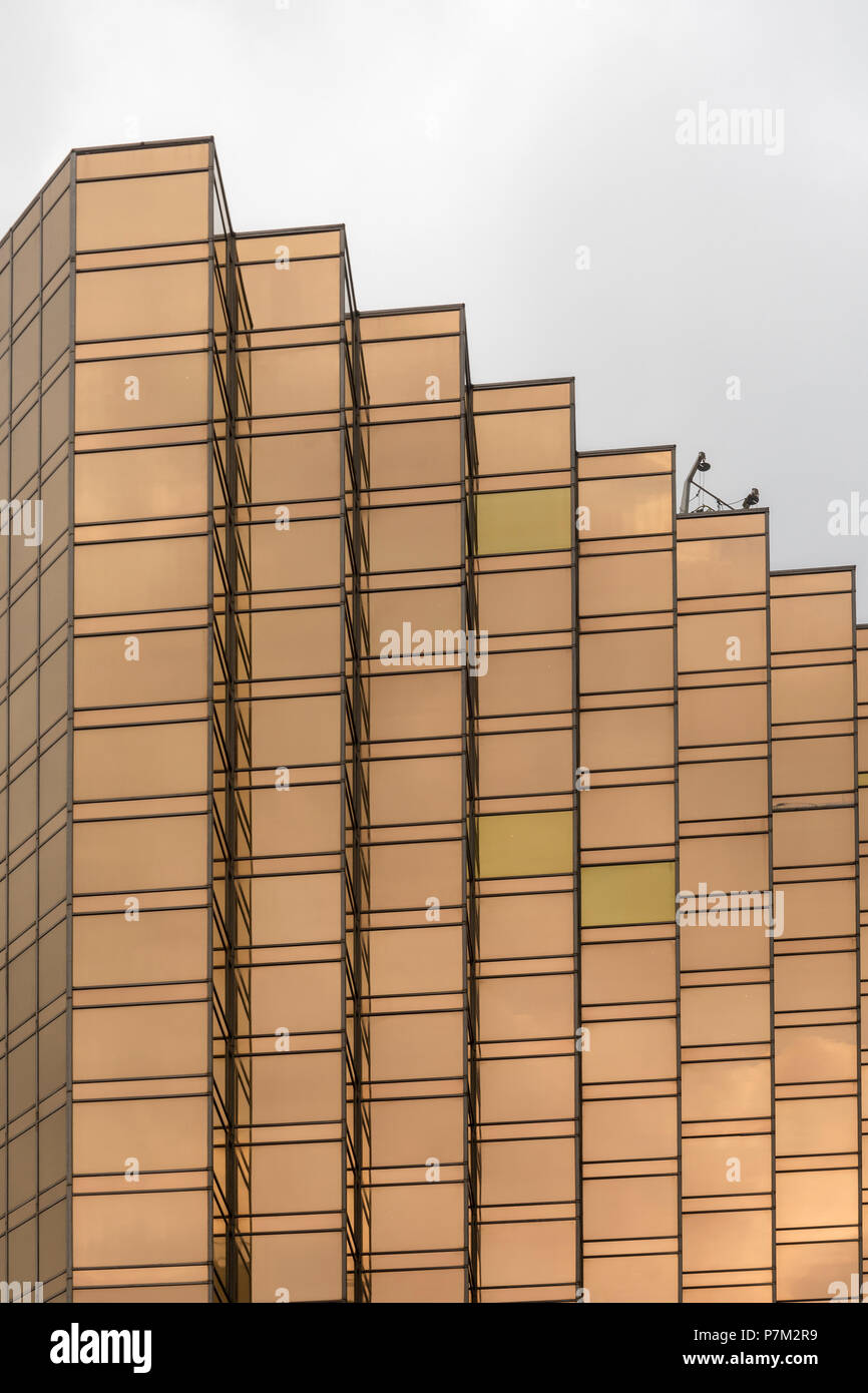 Complete Golden Glass Building in Hong Kong Stock Photo - Alamy