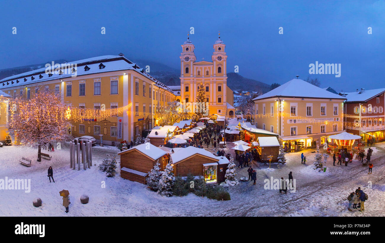 Austria, Upper Austria, Salzkammergut, Mondsee, Mondsee Advent ...