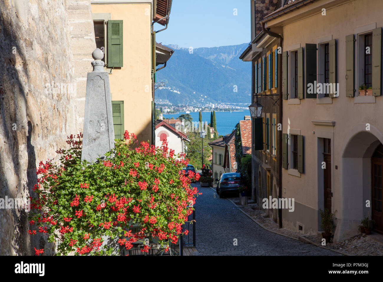 Old town geneva geneva hi-res stock photography and images - Alamy