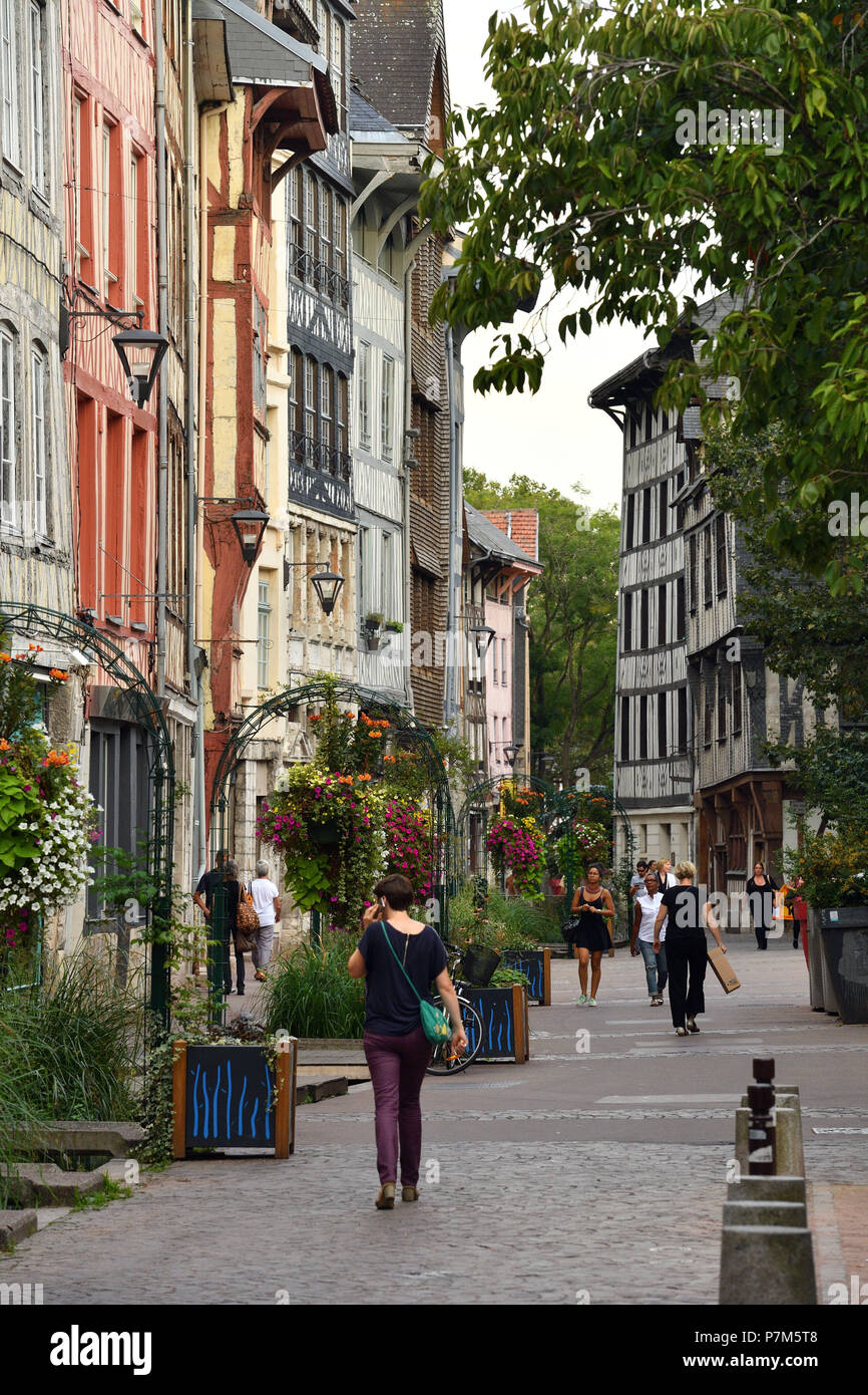 France, Seine Maritime, Rouen, Rue Eau de Robec Stock Photo - Alamy