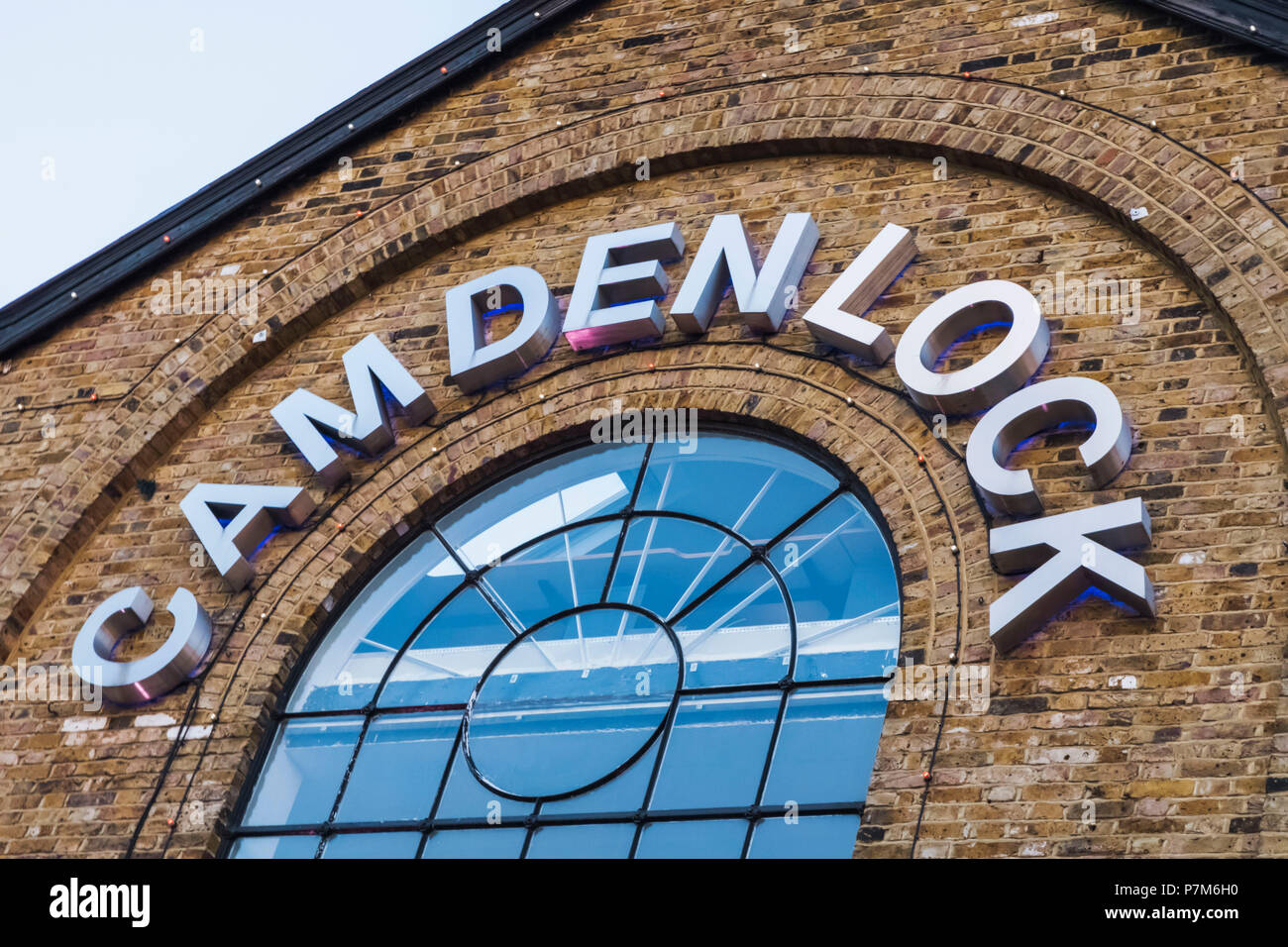 London camden lock hi-res stock photography and images - Alamy