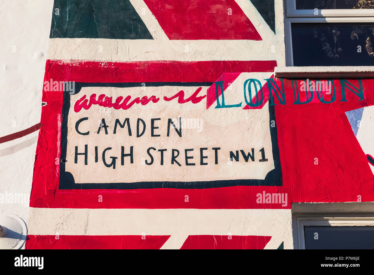 High street shop front hi-res stock photography and images - Alamy