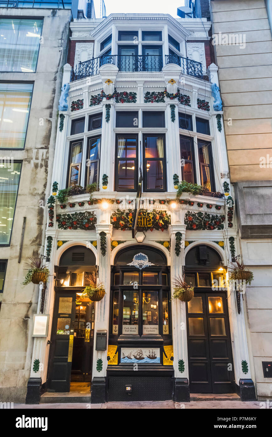 The ship pub london hi-res stock photography and images - Alamy