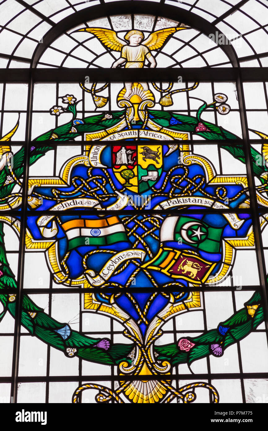 England, London, City of London, Guildhall, St Lawrence Jewry Church ...