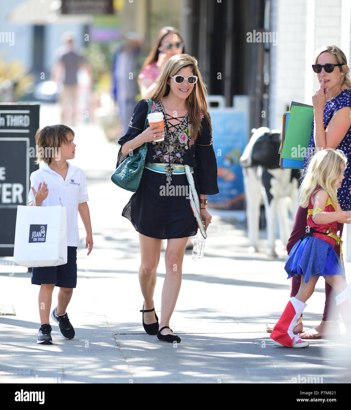 Selma Blair and son Arthur Bleick go on a date to Joan's on Third ...