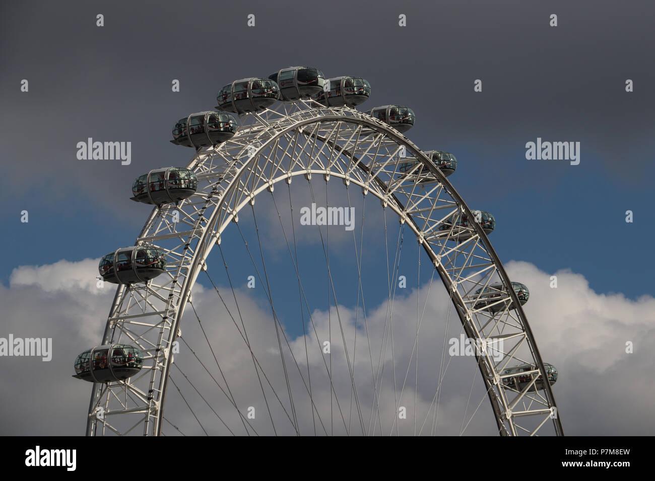 Bracing cables hi-res stock photography and images - Alamy