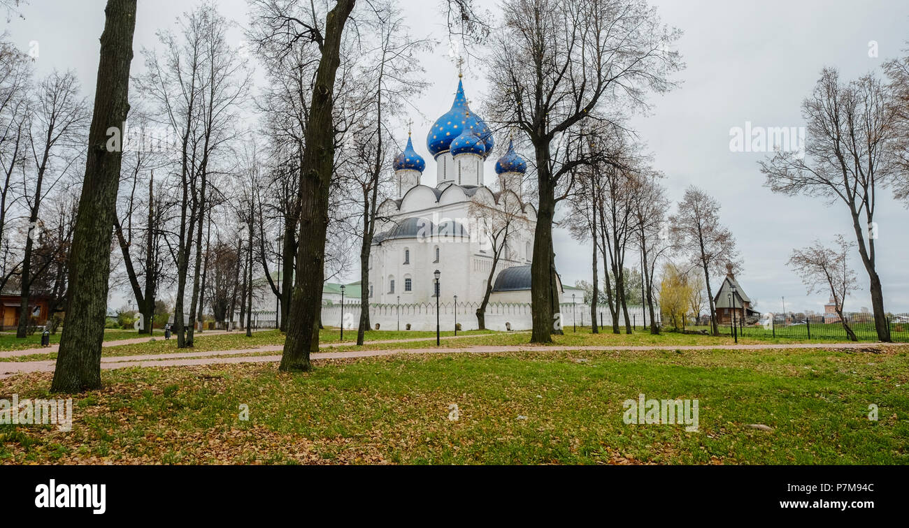 Ancient Orthodox Church with tree garden at autumn in Suzdal, Russia ...