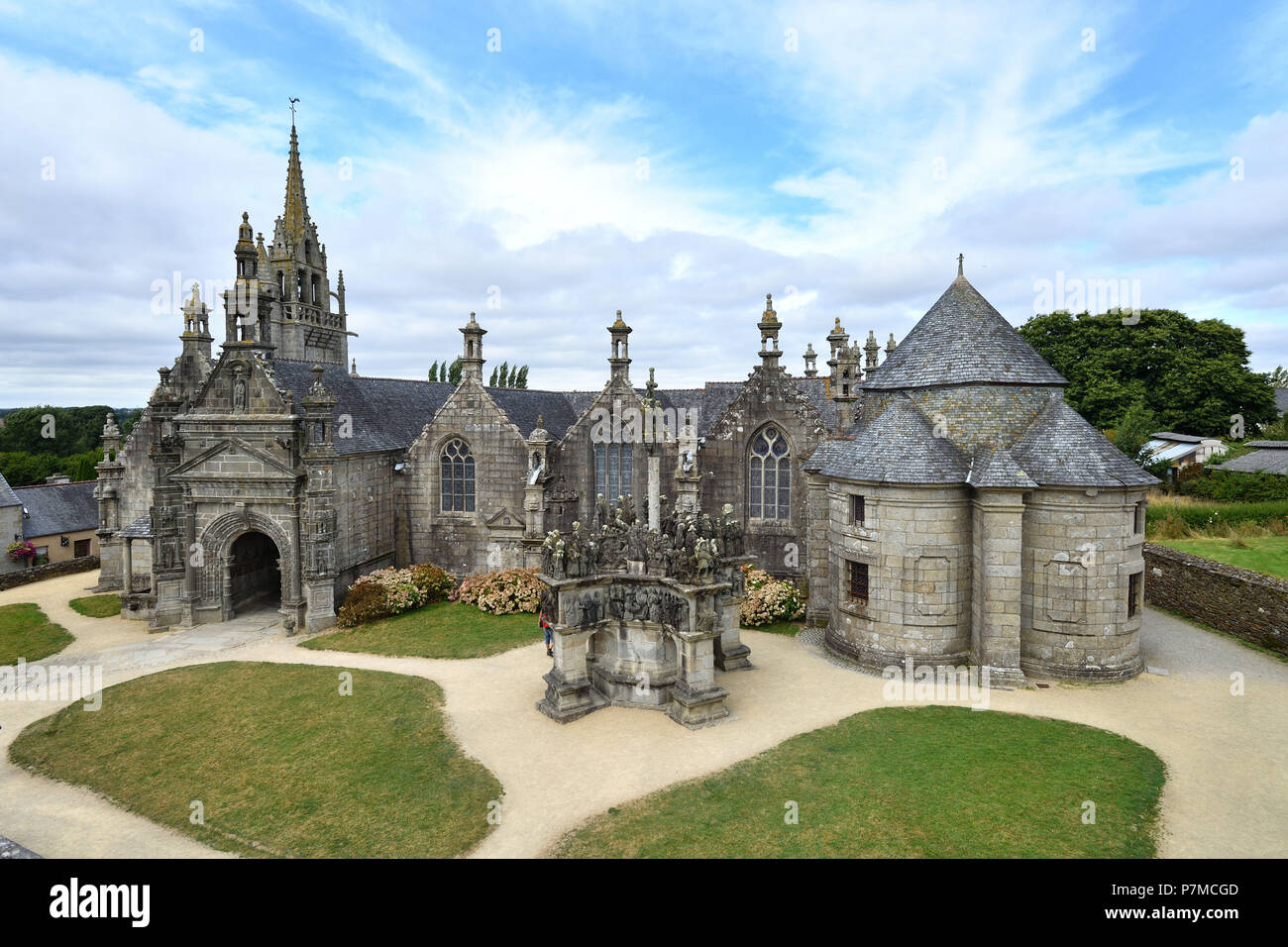 Parvis church hi-res stock photography and images - Alamy