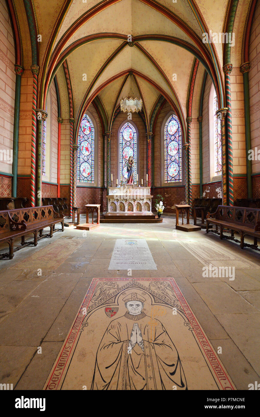 Interior cathedral notre dame coutances hi-res stock photography and ...