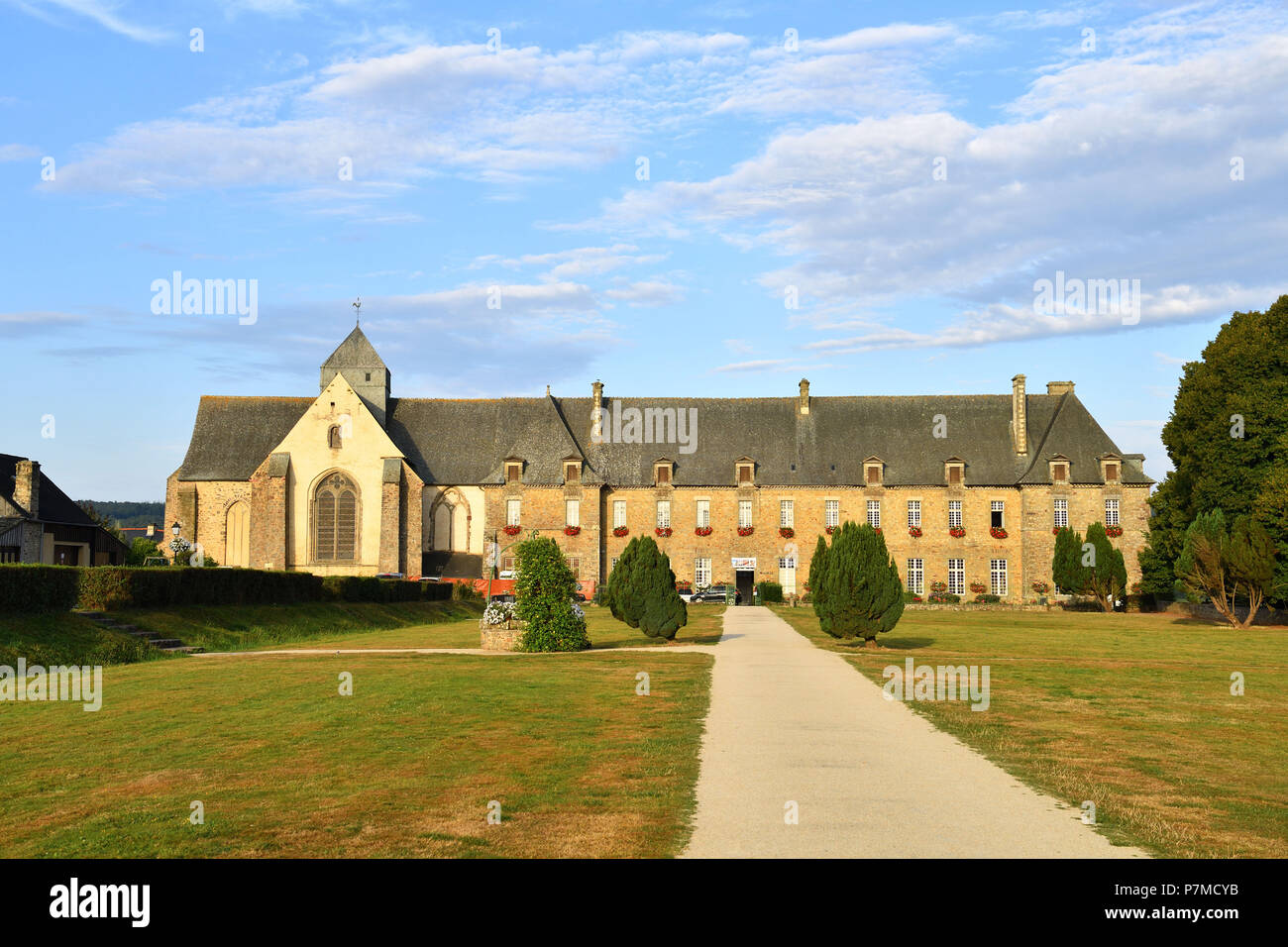Paimpont hi-res stock photography and images - Alamy