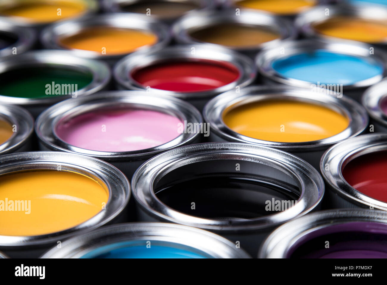 Open cans of paint Stock Photo - Alamy