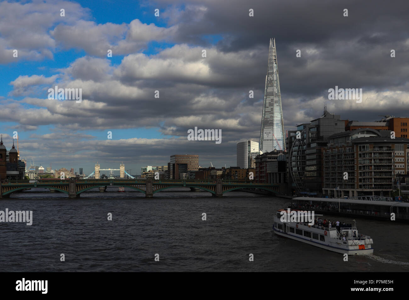 The glass clad pyramidal tower hi-res stock photography and images - Alamy