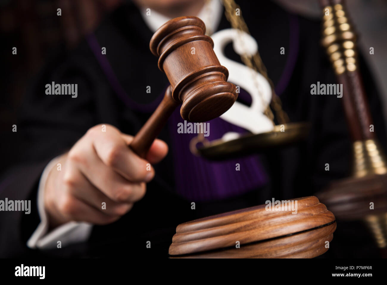 Court gavel,Law theme, mallet of justice, Paragraph Stock Photo - Alamy