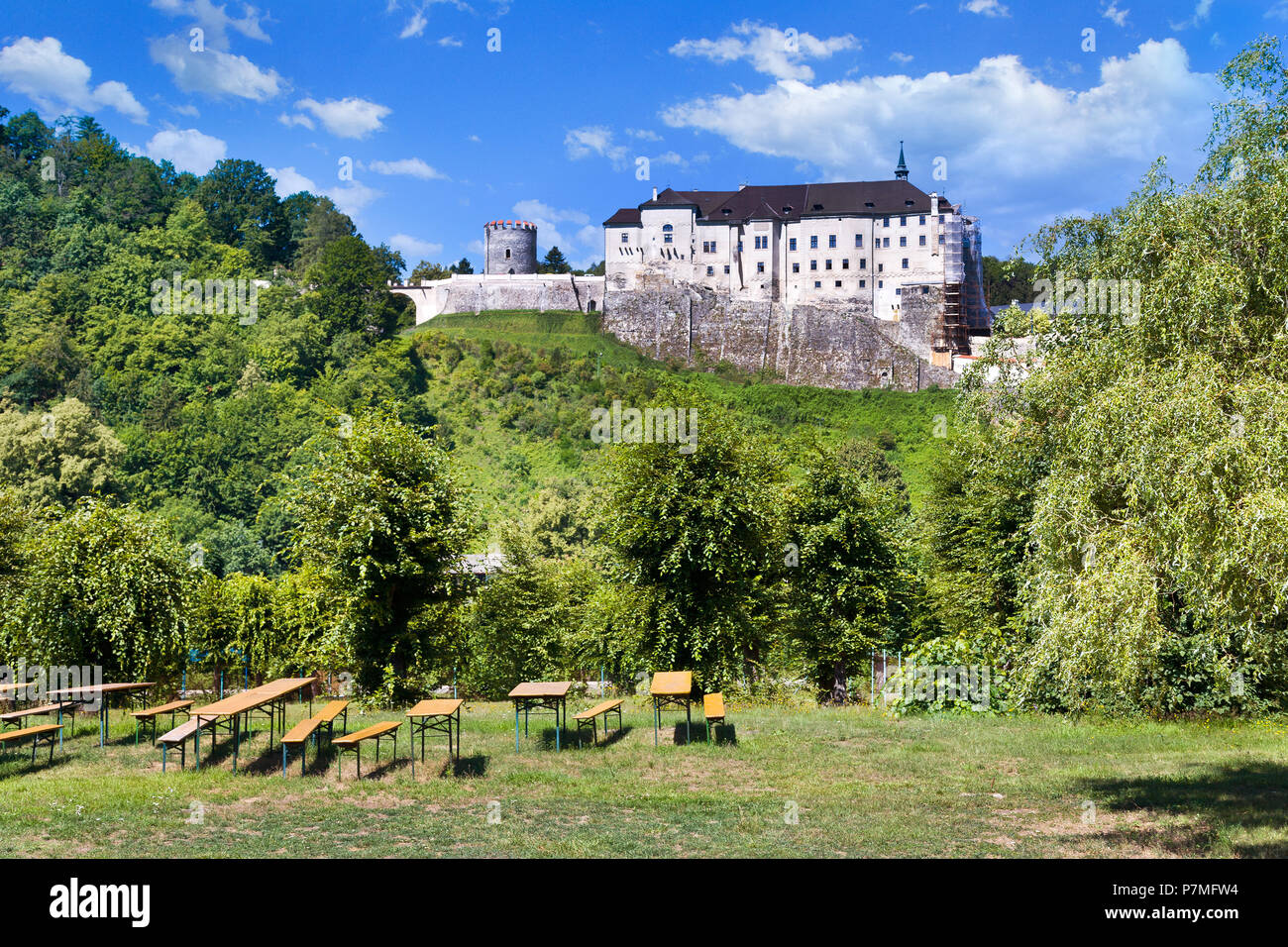 gotický hrad Cesky Sternberk (1241), Posazavi, Stredocesky kraj, Ceska ...
