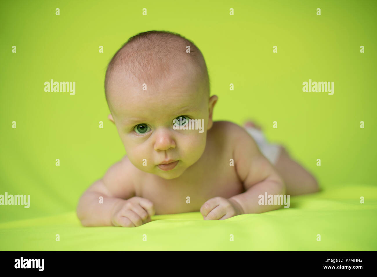 Crawling baby boy Stock Photo - Alamy