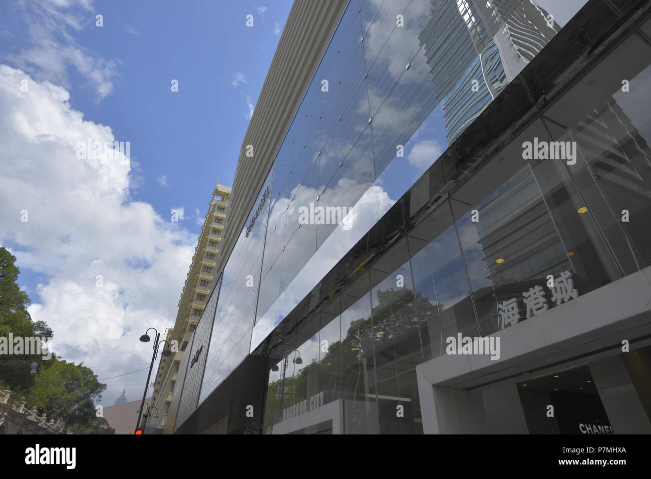 ocean centre, hong kong Stock Photo - Alamy