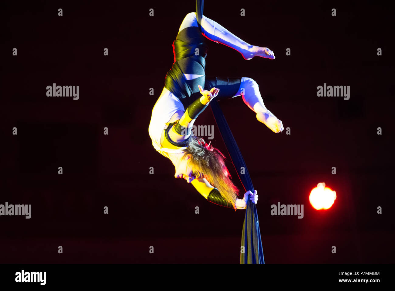 White ribbon acrobat hi-res stock photography and images - Alamy