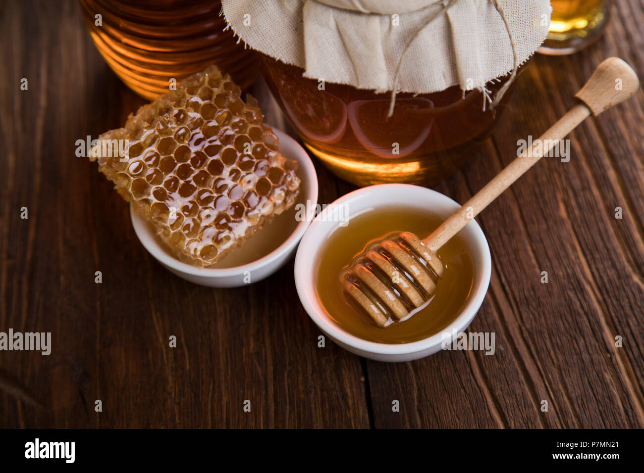 Vintage honey mason jar hi-res stock photography and images - Alamy