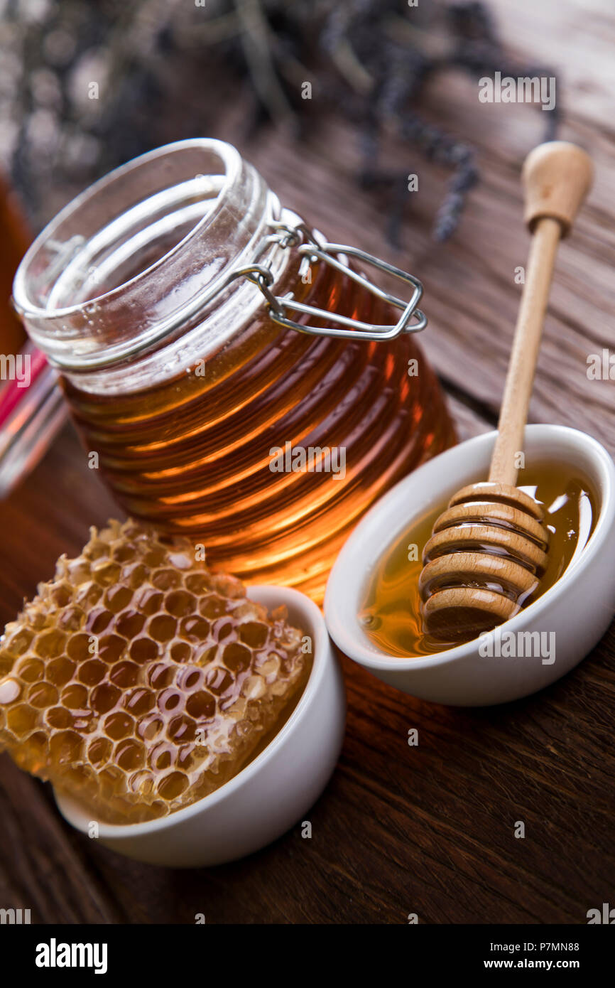 Comb glass hi-res stock photography and images - Alamy