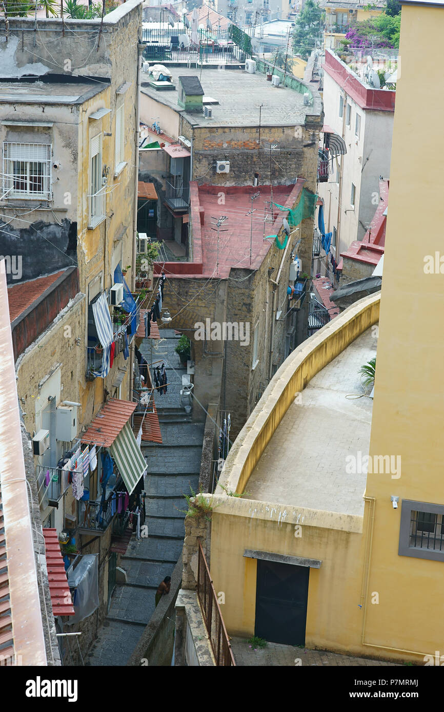 Panni stesi napoli hi-res stock photography and images - Alamy