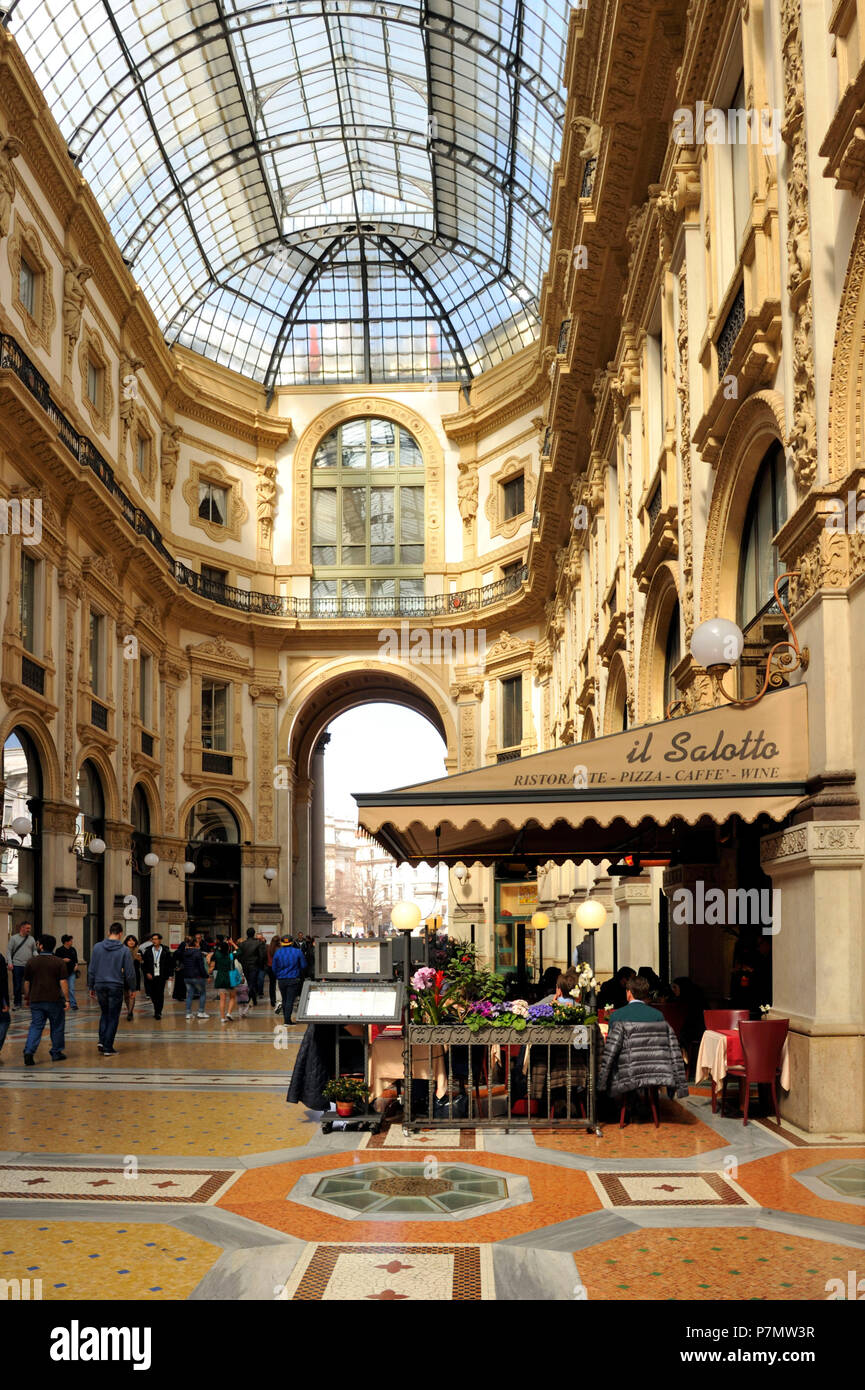 Stained glass arcade mall hi-res stock photography and images - Alamy