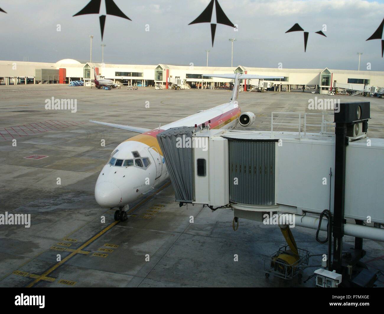 Embarque avion hi-res stock photography and images - Alamy