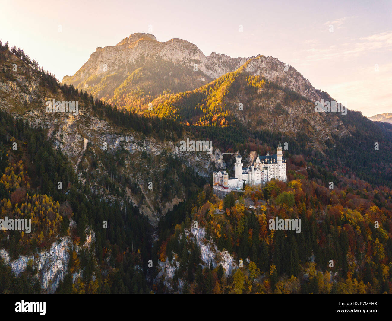 Mountain landscape at forggensee with neuschwanstein castle hi-res ...