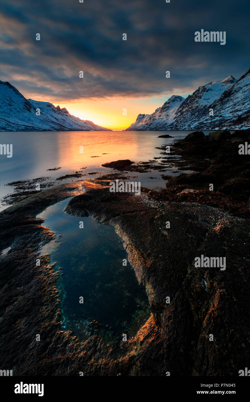 Norwegian winter sunset hi-res stock photography and images - Alamy